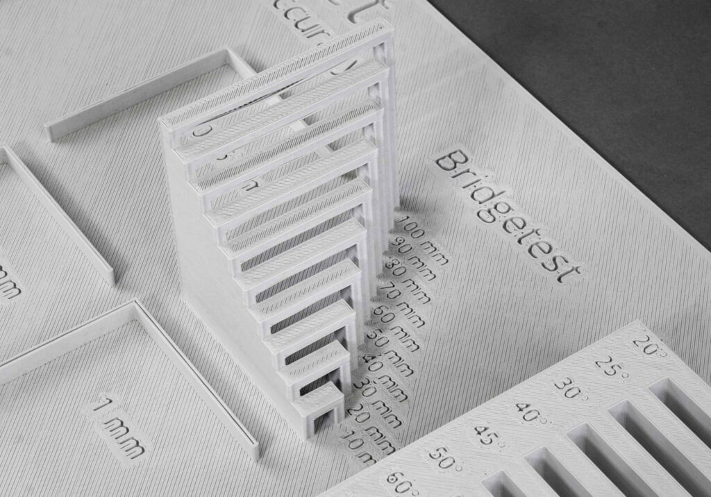 L'impression_3D_massive_Benchy_de_BigRep_une_référence_pour_les ...