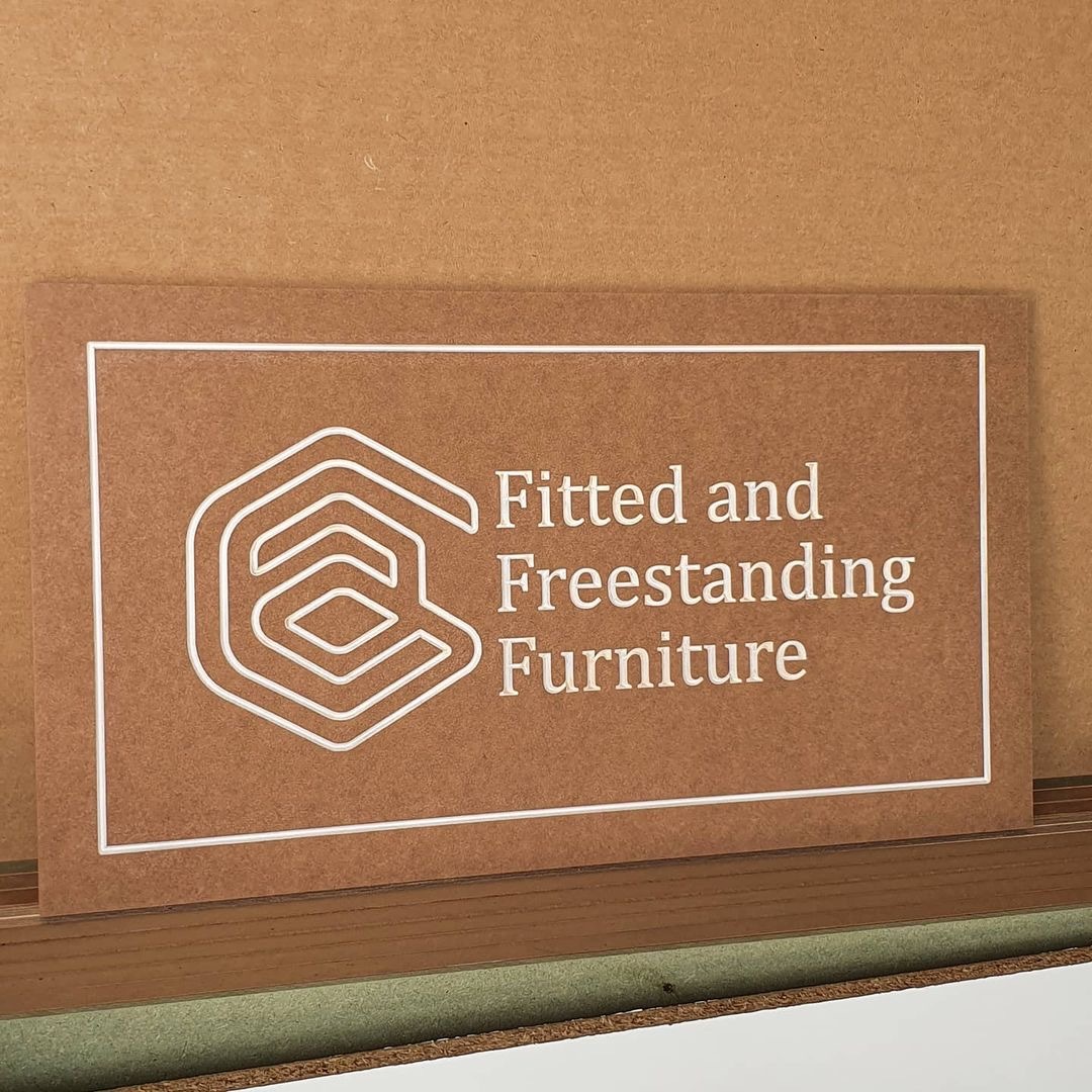 YETI TOOL - G&A FITTED AND FREESTANDING FURNITURE - Multistation EN