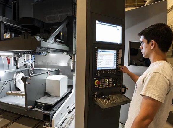 The first Gefertec arc605 at any university in the US - Multistation EN