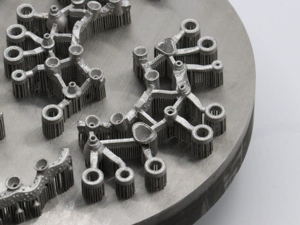 PRIMA ADDITIVE | Laser melting for the dental industry - Multistation EN