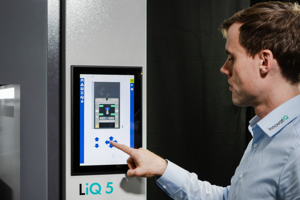 innovatiQ LiQ 5 - Multistation EN